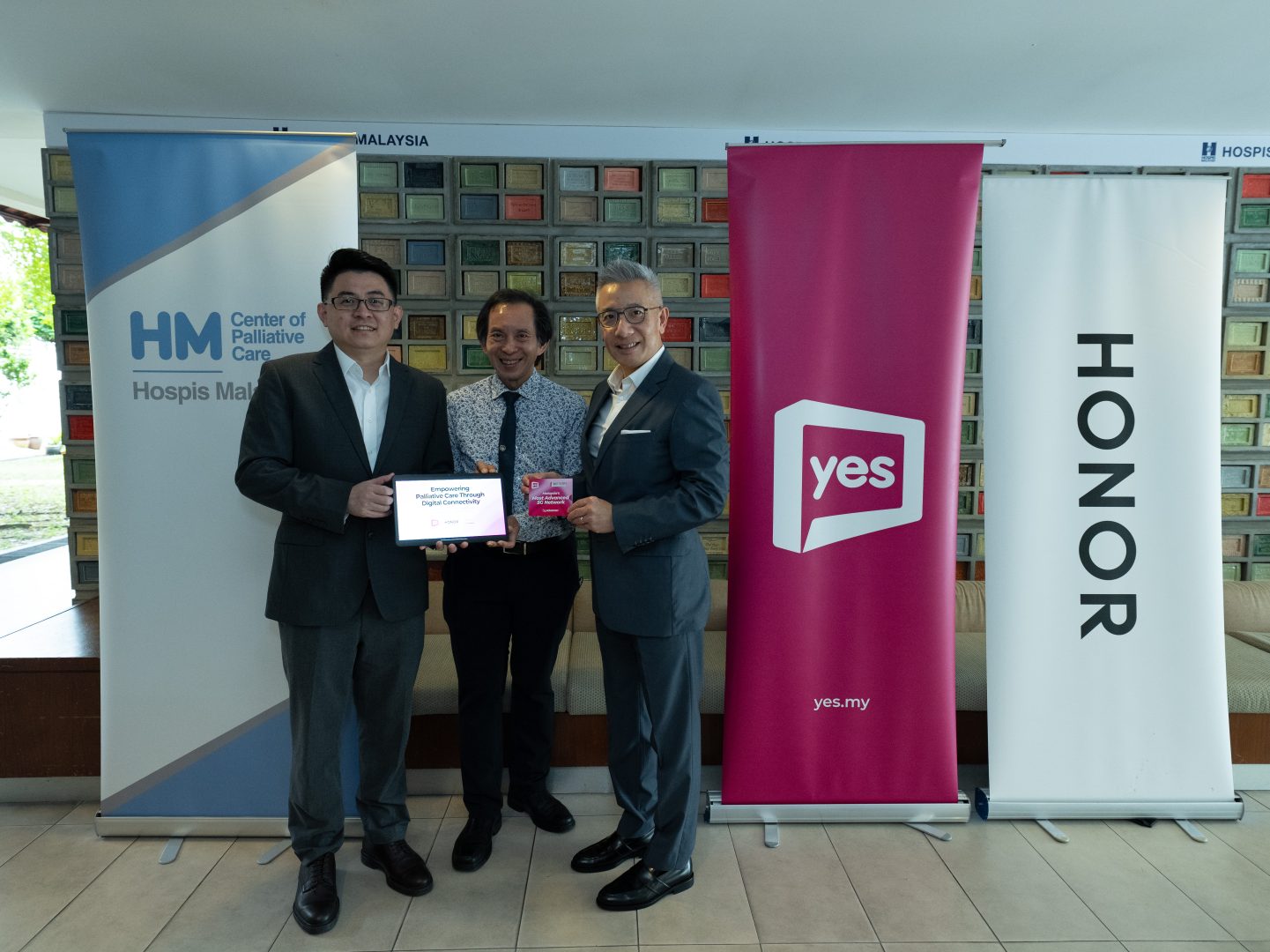 YTL Puts Malaysia on the Global AI Map at MWC Barcelona 2026 - Yes ...